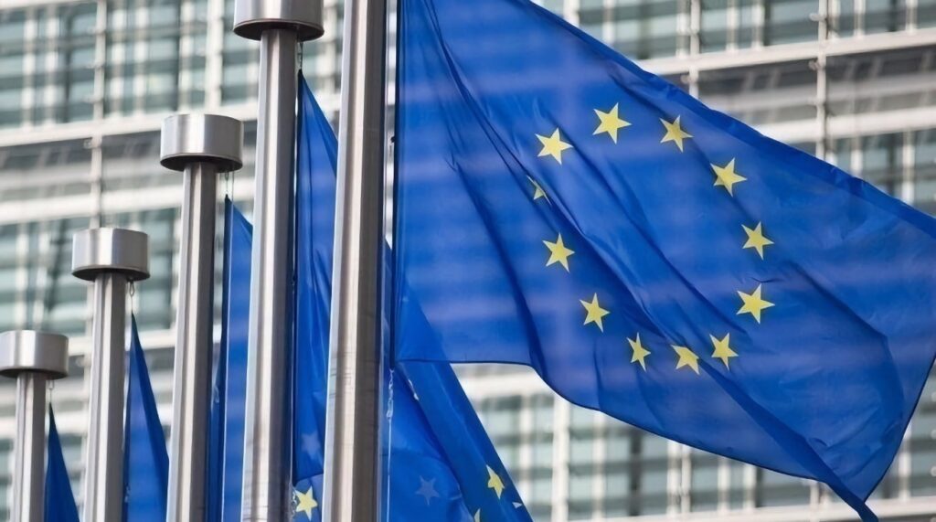 Google’s ‘Cast to TV’ could join AirPlay on iPhones thanks to EU ...